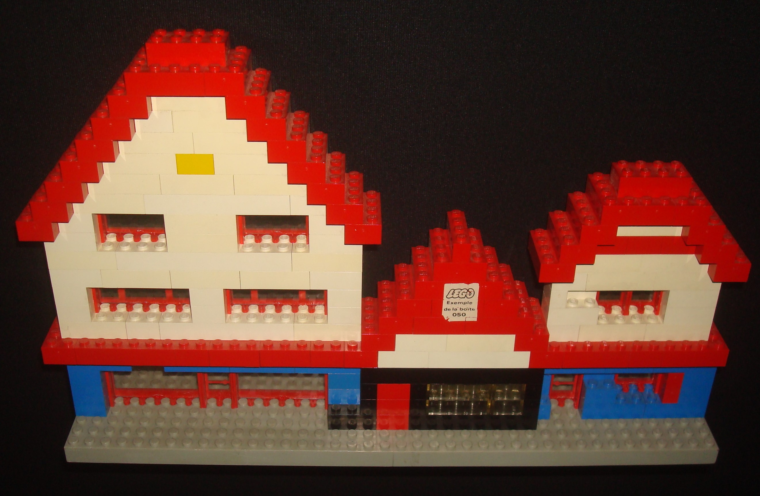 Glued LEGO SYSTEM Basic 050 Model